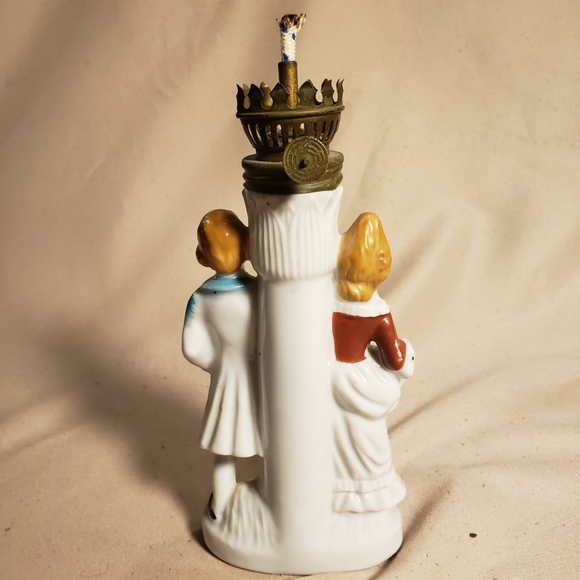Vintage | Accents | Vintage Victorian Figural Oil Lamp | Poshmark